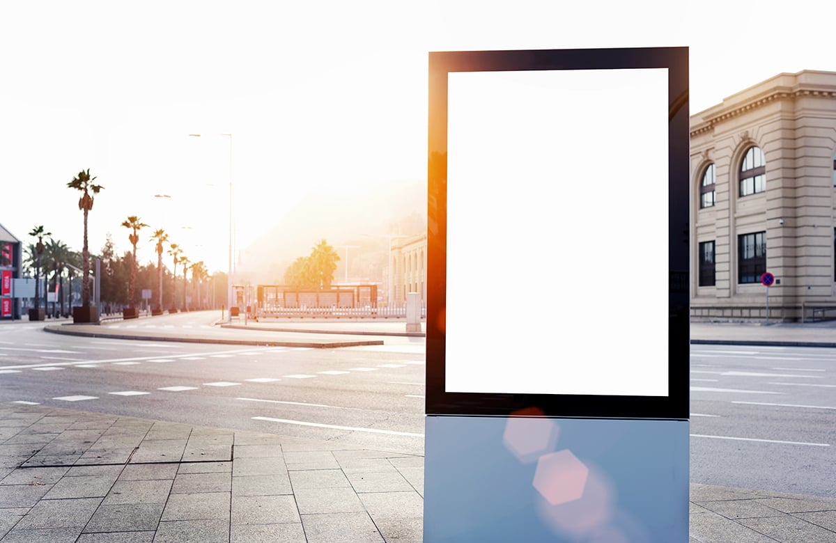 How Reflective LCD Displays Reduce Power Use in Sunlit Environments